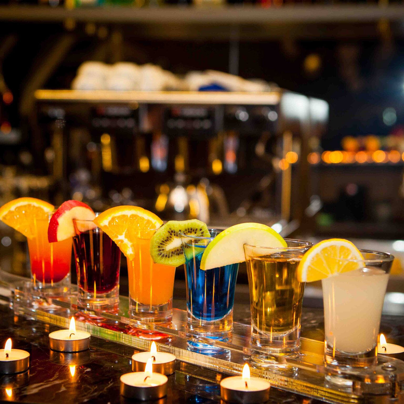 Restaurant & Bar - The Js Paradise Hotel
